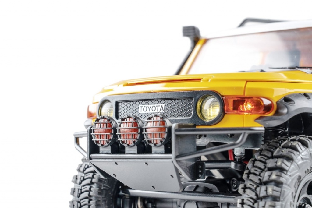 FMS Toyota FJ Cruiser 1:18 RTR | mz-racing.net - RC auta a RC modely
