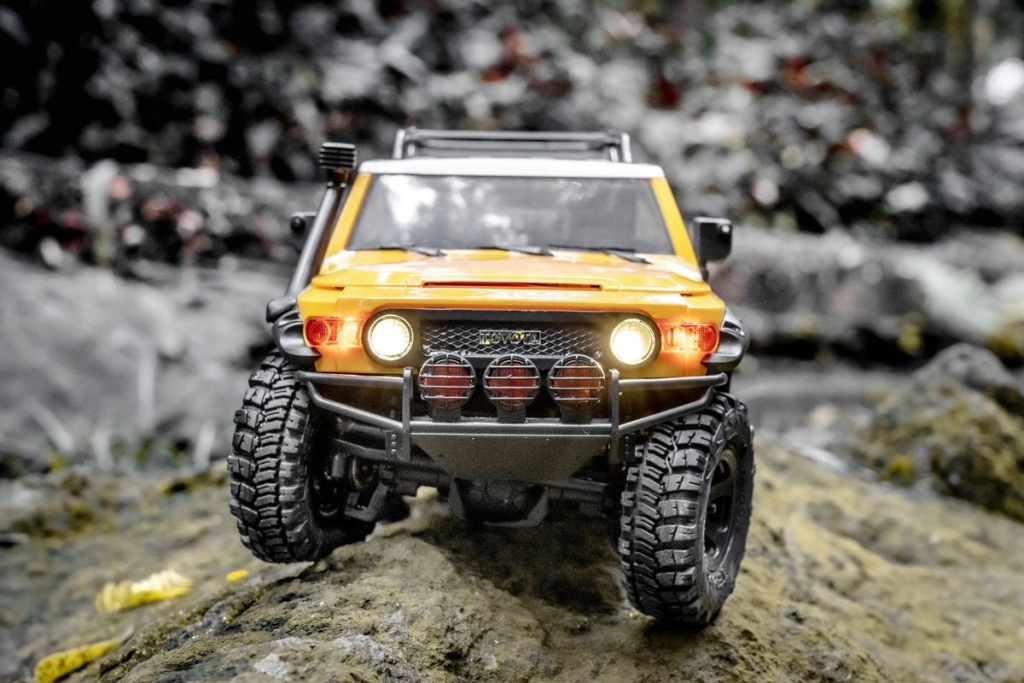 FMS Toyota FJ Cruiser 1:18 RTR | mz-racing.net - RC auta a RC modely